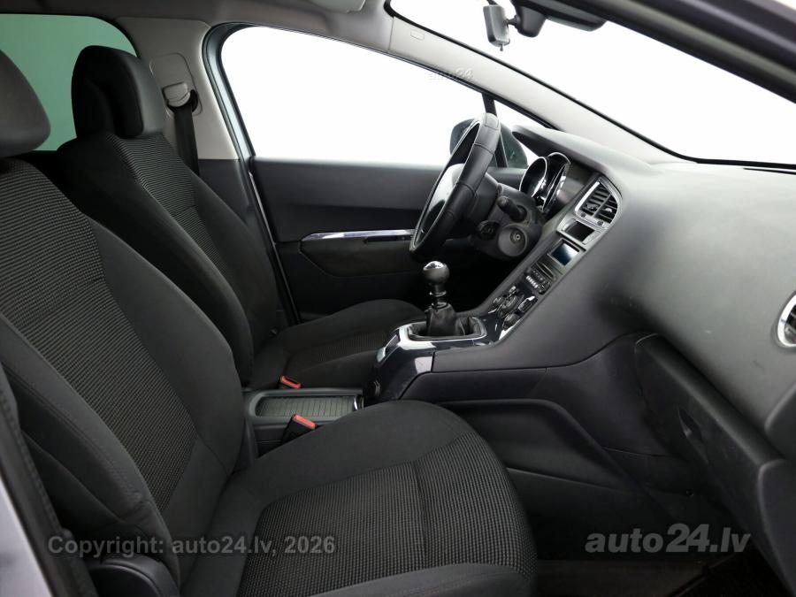 Pelēks Peugeot 5008 2014 Tallina, ar dzinēja tilpumu 1.60 L un nobraukumu 379 tūkst. km par 2999 €, foto 7 vietnē AUTOMOTO.COM.LV