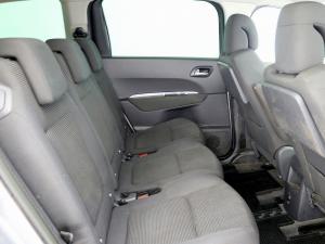 Grey Peugeot 5008 2014 in Tallinn, with an engine capacity of 1.60 L and mileage of 379 thousand km for 2399 €, photo 16 on AUTOMOTO.COM.LV