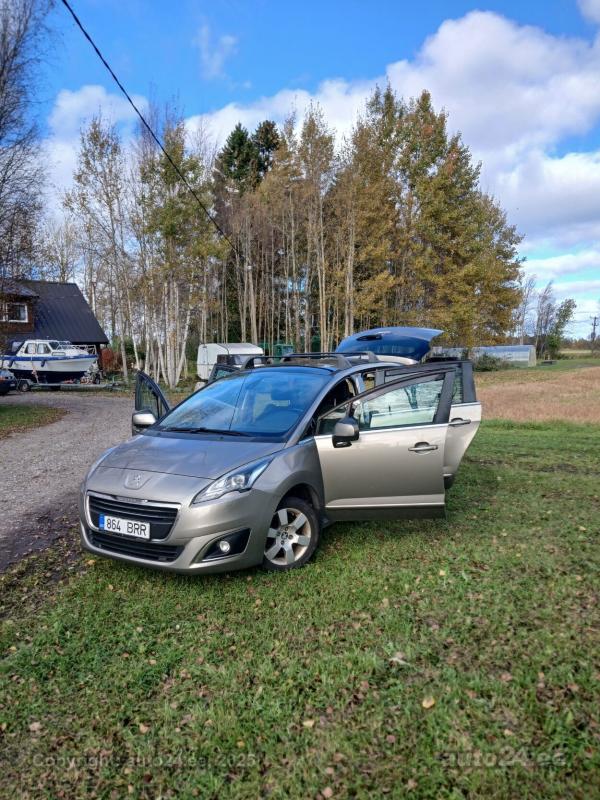 Grey Peugeot 5008 2016 in Tallinn, with an engine capacity of 1.60 L and mileage of 211 thousand km for 7000 €, photo 11 on AUTOMOTO.COM.LV
