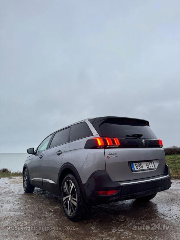 Pelēks Peugeot 5008 2017 Tallina, ar dzinēja tilpumu 1.60 L un nobraukumu 134 tūkst. km par 14500 €, foto 2 vietnē AUTOMOTO.COM.LV