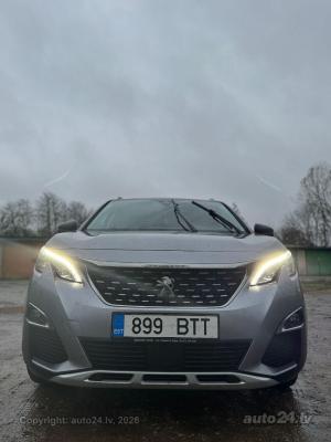 Grey Peugeot 5008 2017 in Tallinn, with an engine capacity of 1.60 L and mileage of 134 thousand km for 14500 €, photo 3 on AUTOMOTO.COM.LV