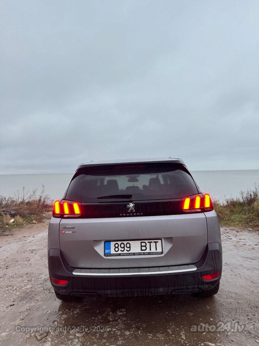 Grey Peugeot 5008 2017 in Tallinn, with an engine capacity of 1.60 L and mileage of 134 thousand km for 14500 €, photo 4 on AUTOMOTO.COM.LV