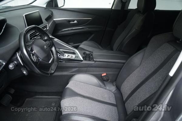 Pelēks Peugeot 5008 2017 Tallina, ar dzinēja tilpumu 1.60 L un nobraukumu 135 tūkst. km par 16990 €, foto 7 vietnē AUTOMOTO.COM.LV