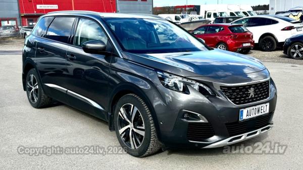 Grey Peugeot 5008 2017 in Tallinn, with an engine capacity of 1.60 L and mileage of 77 thousand km for 16790 €, photo 4 on AUTOMOTO.COM.LV