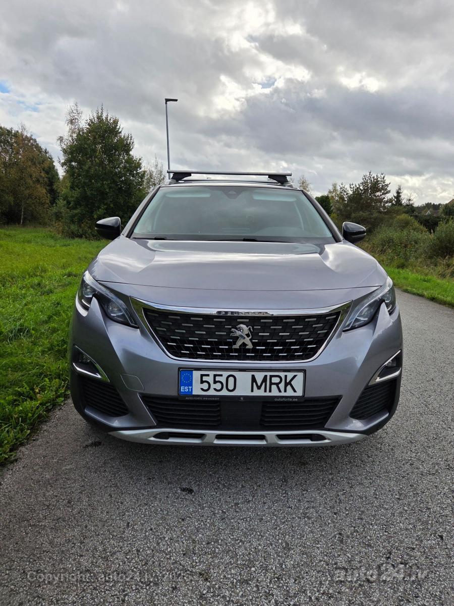 Grey Peugeot 5008 2017 in Tallinn, with an engine capacity of 1.60 L and mileage of 199 thousand km for 11900 €, photo 4 on AUTOMOTO.COM.LV
