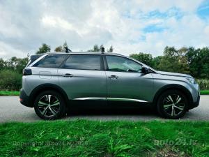Grey Peugeot 5008 2017 in Tallinn, with an engine capacity of 1.60 L and mileage of 199 thousand km for 11900 €, photo 7 on AUTOMOTO.COM.LV