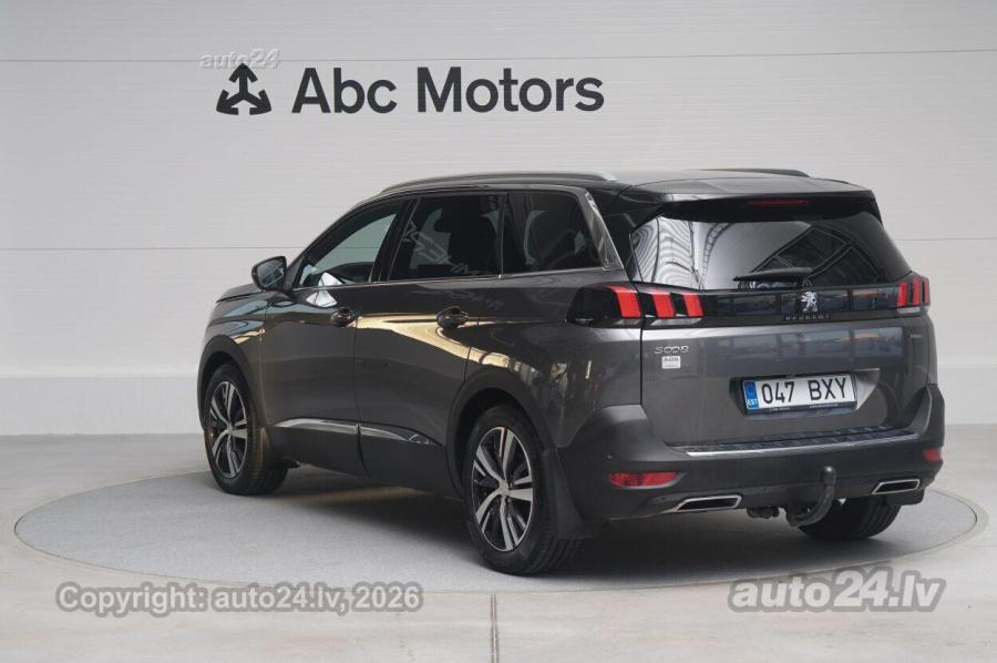 Grey Peugeot 5008 2018 in Tallinn, with an engine capacity of 1.60 L and mileage of 141 thousand km for 15990 €, photo 5 on AUTOMOTO.COM.LV