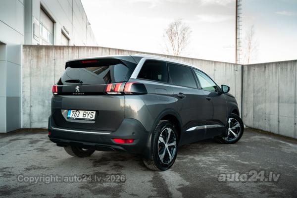 Grey Peugeot 5008 2018 in Tartu, with an engine capacity of 1.50 L and mileage of 108 thousand km for 16900 €, photo 2 on AUTOMOTO.COM.LV