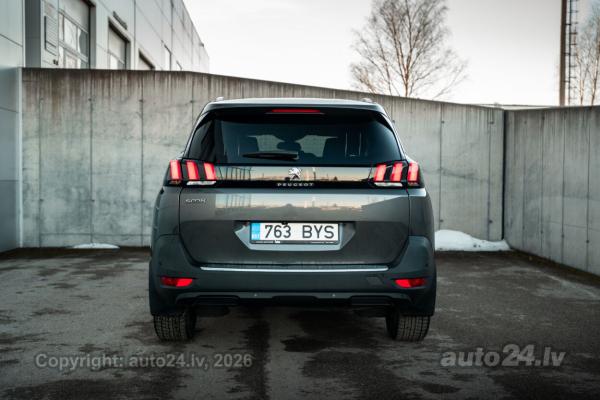 Grey Peugeot 5008 2018 in Tartu, with an engine capacity of 1.50 L and mileage of 108 thousand km for 16900 €, photo 6 on AUTOMOTO.COM.LV