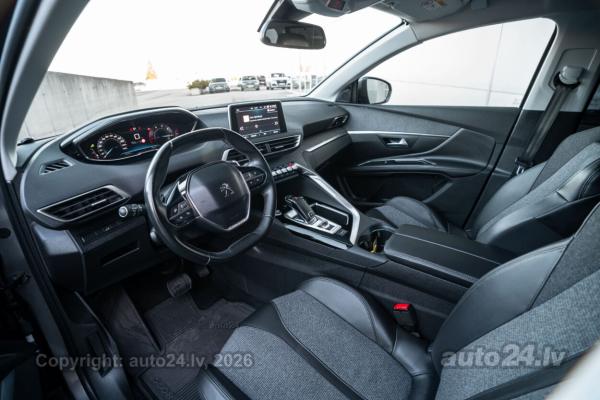 Grey Peugeot 5008 2018 in Tartu, with an engine capacity of 1.50 L and mileage of 108 thousand km for 16900 €, photo 9 on AUTOMOTO.COM.LV