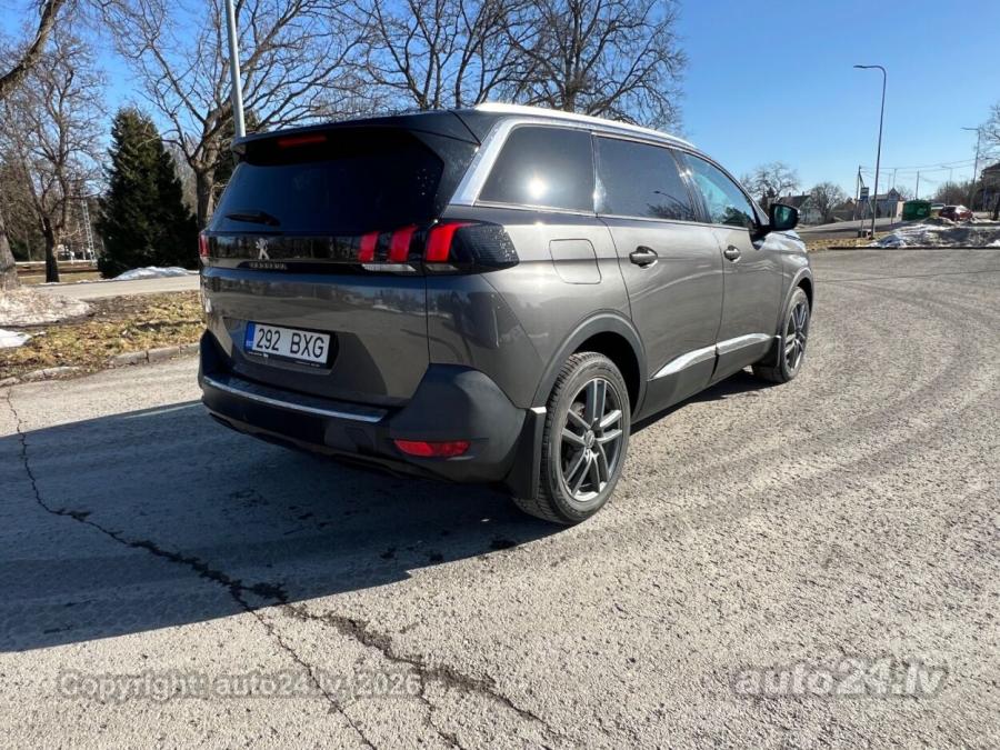 Pelēks Peugeot 5008 2018 Rapla, ar dzinēja tilpumu 1.60 L un nobraukumu 29 tūkst. km par 15990 €, foto 6 vietnē AUTOMOTO.COM.LV