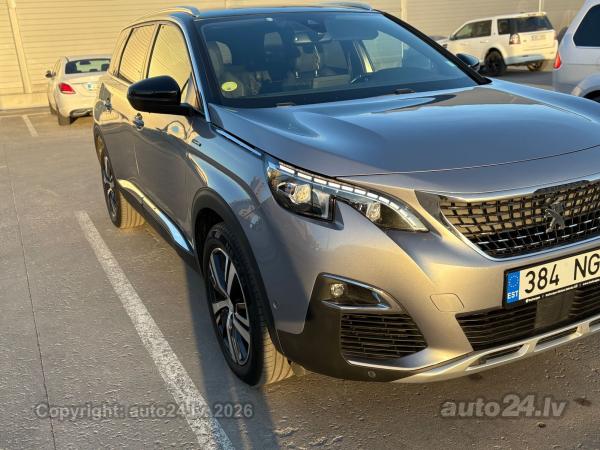 Grey Peugeot 5008 2018 in Tallinn, with an engine capacity of 1.60 L and mileage of 184 thousand km for 15999 €, photo 4 on AUTOMOTO.COM.LV