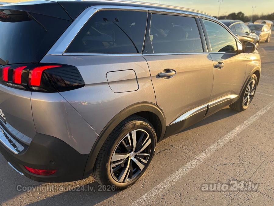 Pelēks Peugeot 5008 2018 Tallina, ar dzinēja tilpumu 1.60 L un nobraukumu 184 tūkst. km par 15999 €, foto 7 vietnē AUTOMOTO.COM.LV
