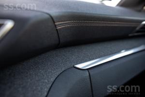 Grey Peugeot 5008 2018 in Riga, with an engine capacity of 2.00 L and mileage of 172 thousand km for 18000 €, photo 18 on AUTOMOTO.COM.LV