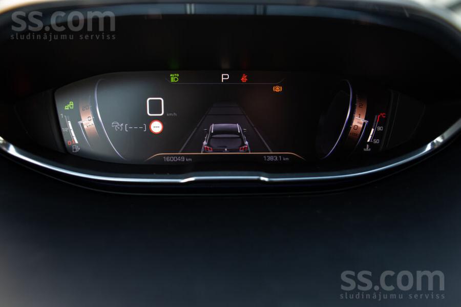 Grey Peugeot 5008 2018 in Riga, with an engine capacity of 2.00 L and mileage of 172 thousand km for 18000 €, photo 22 on AUTOMOTO.COM.LV