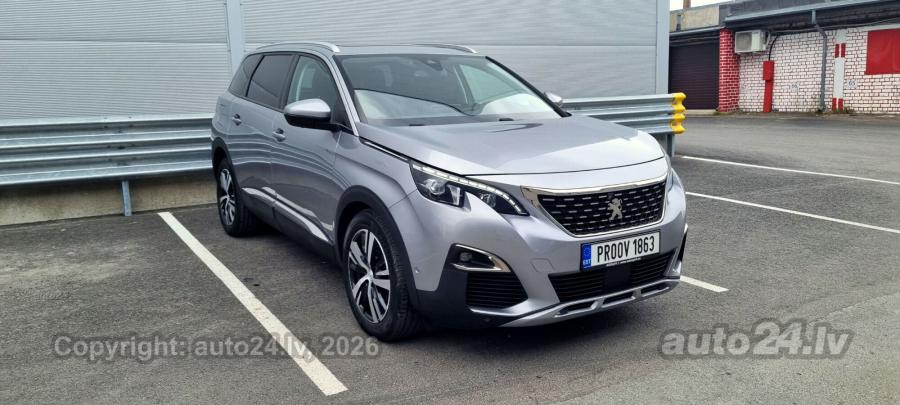 Grey Peugeot 5008 2019 in Tallinn, with an engine capacity of 1.20 L and mileage of 95 thousand km for 18890 €, photo 5 on AUTOMOTO.COM.LV
