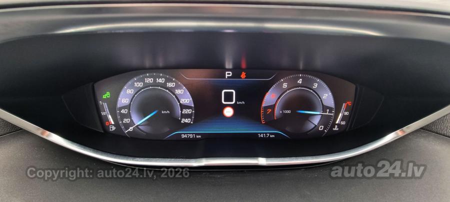 Grey Peugeot 5008 2019 in Tallinn, with an engine capacity of 1.20 L and mileage of 95 thousand km for 18890 €, photo 28 on AUTOMOTO.COM.LV