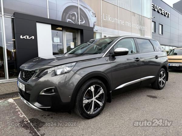 Pelēks Peugeot 5008 2019 Tallina, ar dzinēja tilpumu 1.50 L un nobraukumu 159 tūkst. km par 16900 €, foto 1 vietnē AUTOMOTO.COM.LV