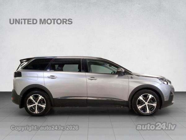 Grey Peugeot 5008 2020 in Tallinn, with an engine capacity of 0.00 L and mileage of 59 thousand km for 19990 €, photo 11 on AUTOMOTO.COM.LV