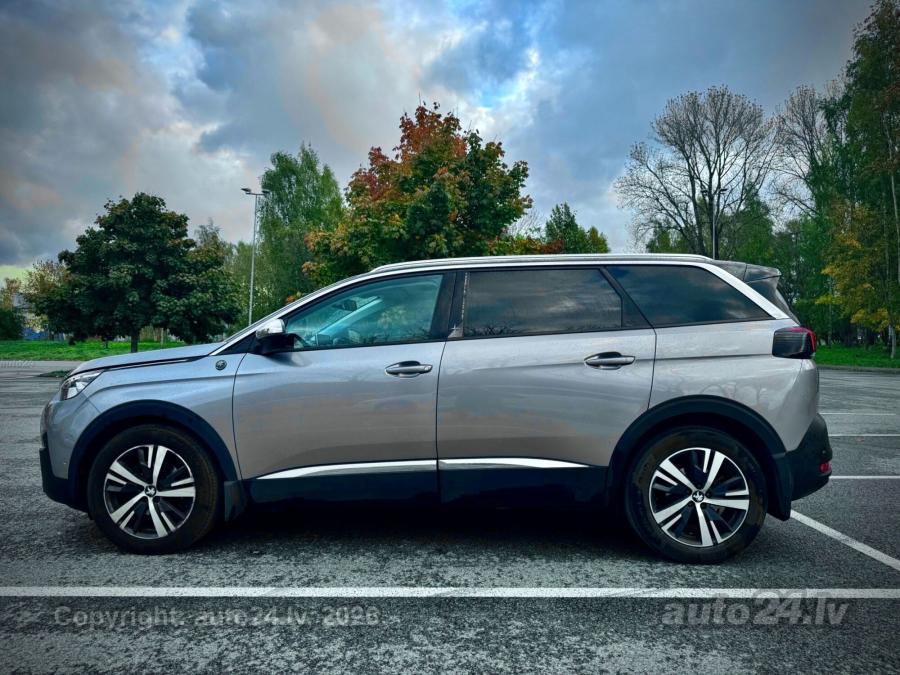 Pelēks Peugeot 5008 2020 Tallina, ar dzinēja tilpumu 1.50 L un nobraukumu 84 tūkst. km par 21600 €, foto 1 vietnē AUTOMOTO.COM.LV