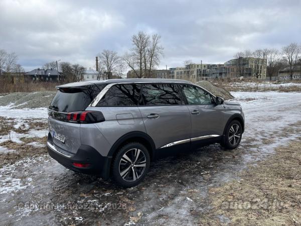 Серый Пежо 5008 2020 в Таллин, объемом двигателя 1.50 л и пробегом 84 тыс. км за 21600 €, фото 8 на AUTOMOTO.COM.LV