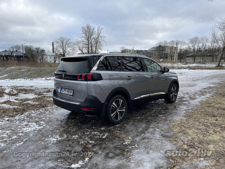Pelēks Peugeot 5008 2020 Tallina, ar dzinēja tilpumu 1.50 L un nobraukumu 84 tūkst. km par 21600 €, foto 11 vietnē AUTOMOTO.COM.LV