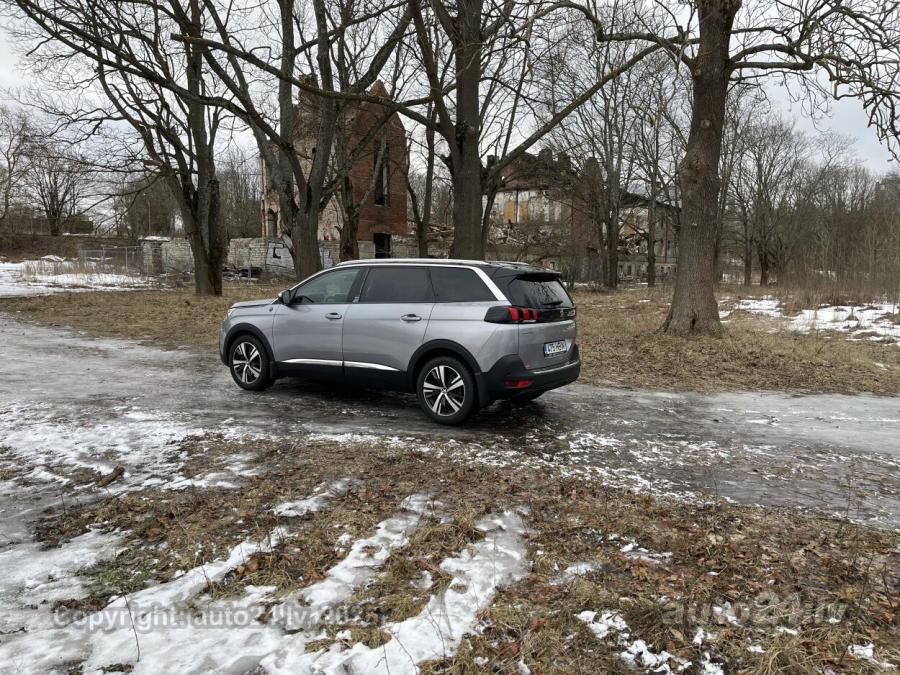 Pelēks Peugeot 5008 2020 Tallina, ar dzinēja tilpumu 1.50 L un nobraukumu 84 tūkst. km par 21600 €, foto 12 vietnē AUTOMOTO.COM.LV