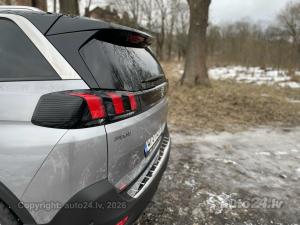Pelēks Peugeot 5008 2020 Tallina, ar dzinēja tilpumu 1.50 L un nobraukumu 84 tūkst. km par 21600 €, foto 15 vietnē AUTOMOTO.COM.LV