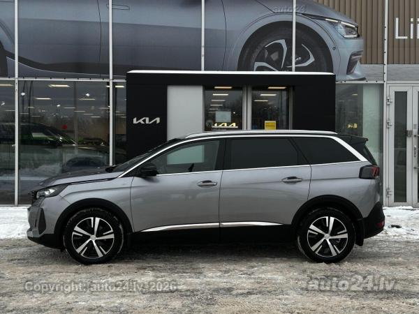 Grey Peugeot 5008 2021 in Tallinn, with an engine capacity of 1.50 L and mileage of 101 thousand km for 21900 €, photo 2 on AUTOMOTO.COM.LV