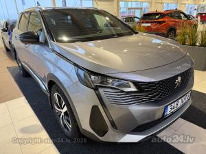 Pelēks Peugeot 5008 2021 Hāpsalu, ar dzinēja tilpumu 1.20 L un nobraukumu 150 tūkst. km par 21000 €, foto 2 vietnē AUTOMOTO.COM.LV