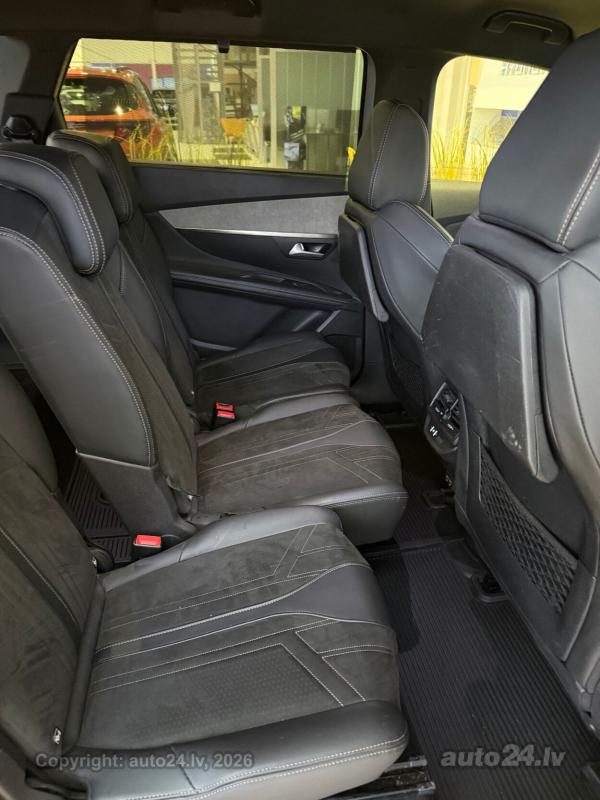 Pelēks Peugeot 5008 2021 Hāpsalu, ar dzinēja tilpumu 1.20 L un nobraukumu 150 tūkst. km par 21000 €, foto 11 vietnē AUTOMOTO.COM.LV