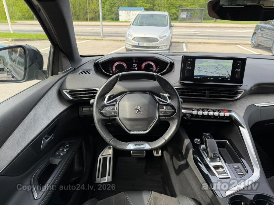 Grey Peugeot 5008 2021 in Parnu, with an engine capacity of 1.20 L and mileage of 26 thousand km for 22900 €, photo 15 on AUTOMOTO.COM.LV