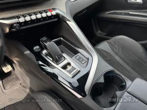 Grey Peugeot 5008 2021 in Parnu, with an engine capacity of 1.20 L and mileage of 26 thousand km for 22900 €, photo 16 on AUTOMOTO.COM.LV