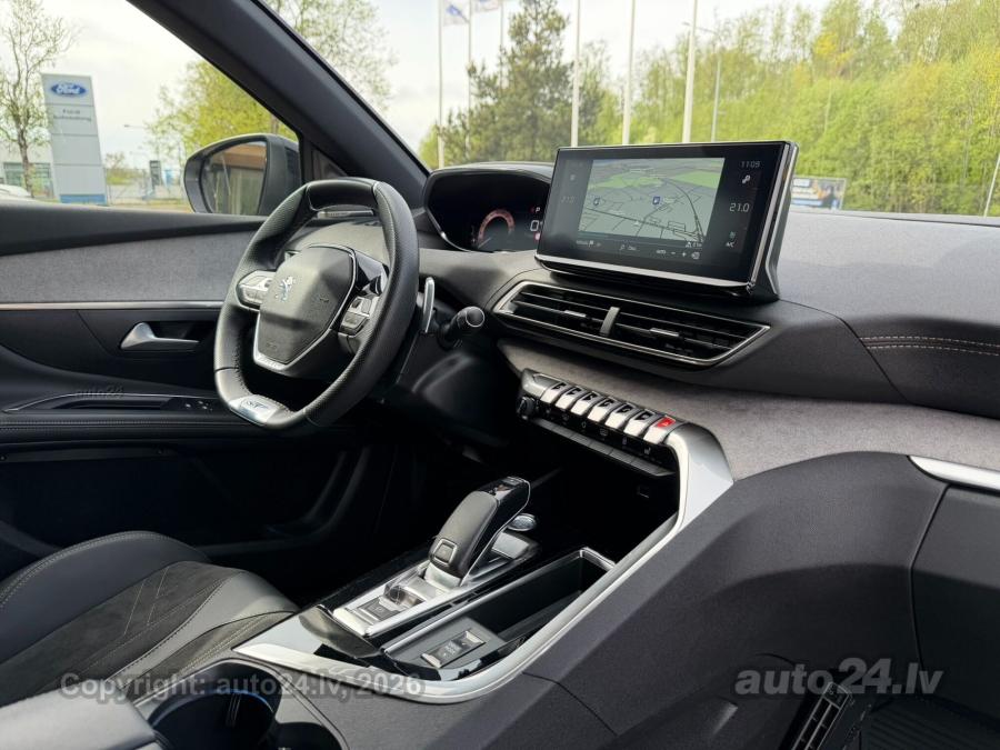 Grey Peugeot 5008 2021 in Parnu, with an engine capacity of 1.20 L and mileage of 26 thousand km for 22900 €, photo 24 on AUTOMOTO.COM.LV