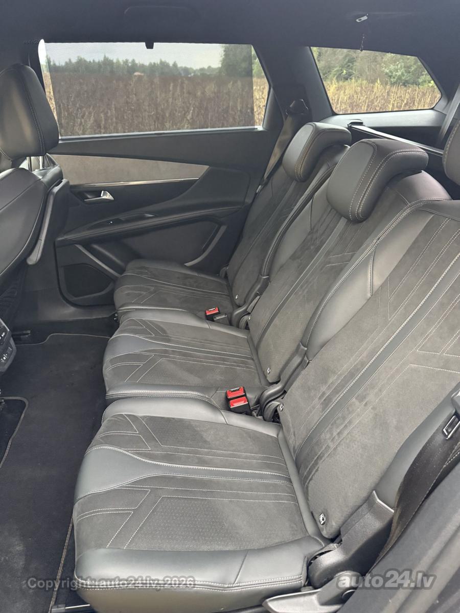 Pelēks Peugeot 5008 2021 Paide, ar dzinēja tilpumu 1.50 L un nobraukumu 123 tūkst. km par 19990 €, foto 13 vietnē AUTOMOTO.COM.LV