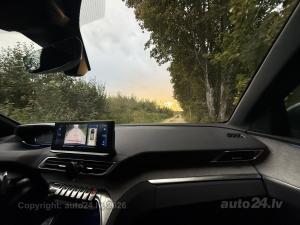 Pelēks Peugeot 5008 2021 Paide, ar dzinēja tilpumu 1.50 L un nobraukumu 123 tūkst. km par 19990 €, foto 15 vietnē AUTOMOTO.COM.LV