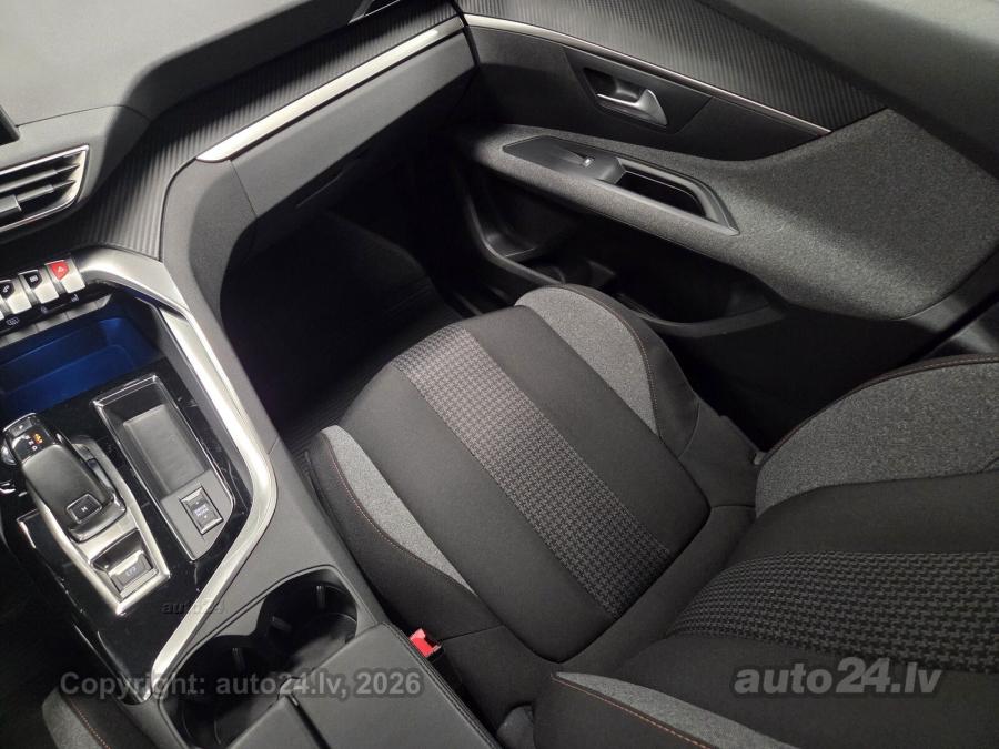 Серый Пежо 5008 2021 в Таллин, объемом двигателя 1.50 л и пробегом 123 тыс. км за 17900 €, фото 17 на AUTOMOTO.COM.LV