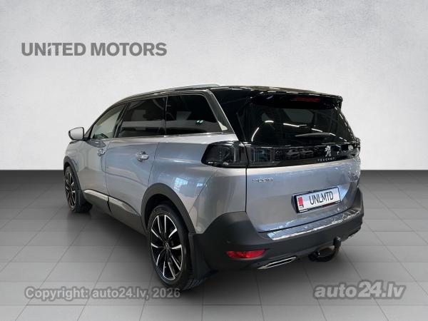 Grey Peugeot 5008 2022 in Tallinn, with an engine capacity of 1.50 L and mileage of 125 thousand km for 19900 €, photo 4 on AUTOMOTO.COM.LV