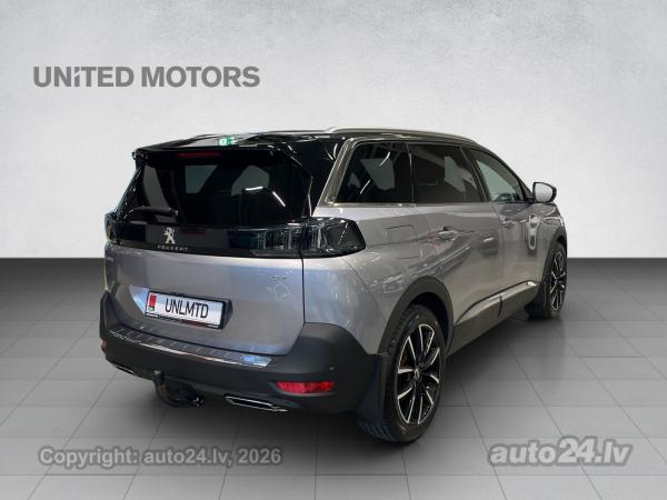 Grey Peugeot 5008 2022 in Tallinn, with an engine capacity of 1.50 L and mileage of 125 thousand km for 19900 €, photo 6 on AUTOMOTO.COM.LV