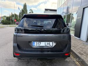 Серый Пежо 5008 2024 в Таллин, объемом двигателя 1.50 л и пробегом 28 тыс. км за 27900 €, фото 4 на AUTOMOTO.COM.LV