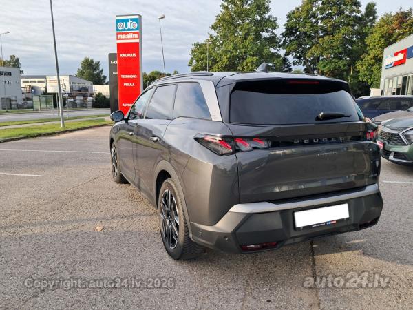 Peugeot 5008 2024 Valga vietnē Pelēks Peugeot 5008 2024 Valga, ar dzinēja tilpumu 1.20 L un nobraukumu 49 tūkst. km par 32200 €, foto 4 vietnē AUTOMOTO.COM.LV