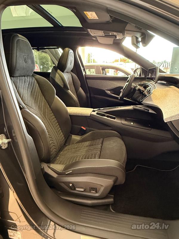 Pelēks Peugeot 5008 2026 Jehvi, ar dzinēja tilpumu 1.20 L un nobraukumu 0 tūkst. km par 39990 €, foto 8 vietnē AUTOMOTO.COM.LV
