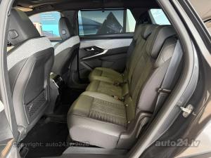 Pelēks Peugeot 5008 2026 Jehvi, ar dzinēja tilpumu 1.20 L un nobraukumu 0 tūkst. km par 39990 €, foto 15 vietnē AUTOMOTO.COM.LV