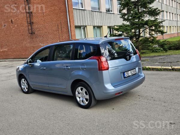 Peugeot 5008 2009 Jēkabpils, ar dzinēja tilpumu 2.00 L un nobraukumu 191 tūkst. km par 4890 €, foto 8 vietnē AUTOMOTO.COM.LV