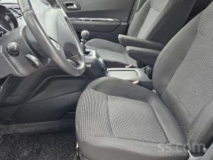 Peugeot 5008 2009 Jēkabpils, ar dzinēja tilpumu 2.00 L un nobraukumu 191 tūkst. km par 4890 €, foto 17 vietnē AUTOMOTO.COM.LV