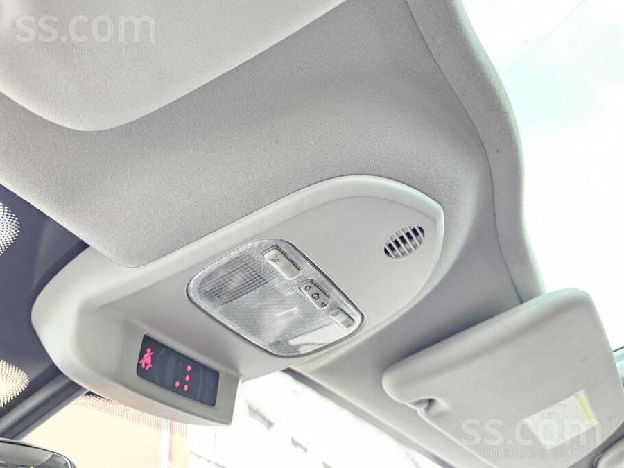 Peugeot 5008 2009 Jēkabpils, ar dzinēja tilpumu 2.00 L un nobraukumu 191 tūkst. km par 4890 €, foto 28 vietnē AUTOMOTO.COM.LV