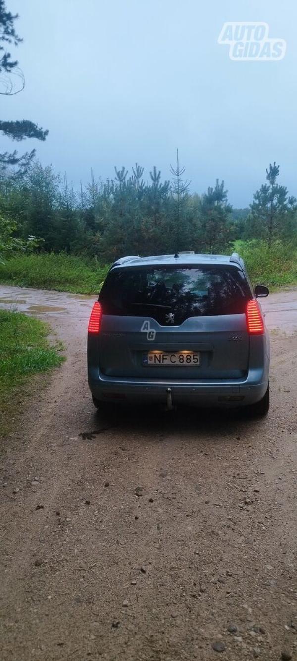 Пежо 5008 2009 в Вильнюс на AUTOMOTO.COM.LV Пежо 5008 2009 в Вильнюс, объемом двигателя 1.60 л и пробегом 385 тыс. км за 2150 €, фото 6 на AUTOMOTO.COM.LV