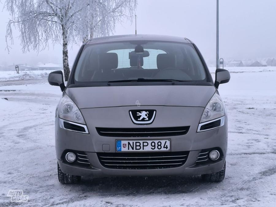 Peugeot 5008 2010 in Vilnius, with an engine capacity of 1.60 L and mileage of 323 thousand km for 2150 €, photo 2 on AUTOMOTO.COM.LV