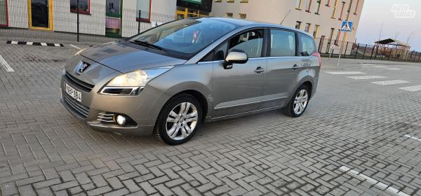 Peugeot 5008 2010 in Kaunas, with an engine capacity of 1.60 L and mileage of 323 thousand km for 2950 €, photo 2 on AUTOMOTO.COM.LV
