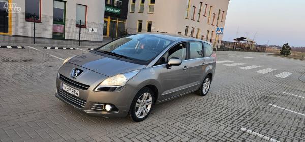 Peugeot 5008 2010 in Kaunas, with an engine capacity of 1.60 L and mileage of 323 thousand km for 2950 €, photo 4 on AUTOMOTO.COM.LV